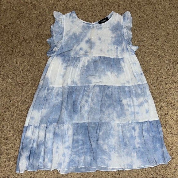 Aakaa | Dresses | Aakaa Blue White Ruffled Sleeve Tiered Dress | Poshmark